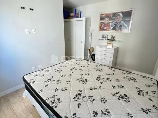 Apartamento mobiliado e área de lazer completa