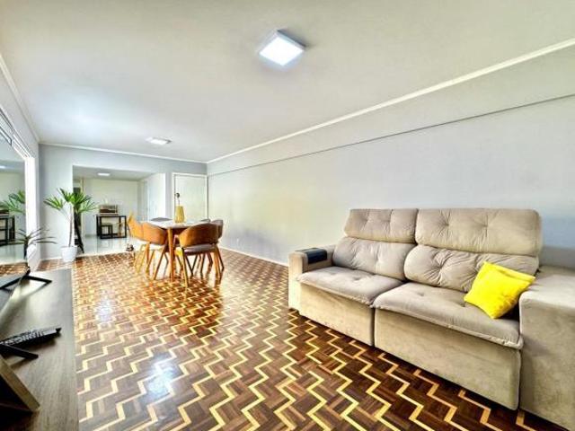 Apartamento moveis planejados e reformado no São Francisco – Curitiba