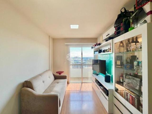 Apartamento mobiliado em condomínio completo no centro de Santa Maria!