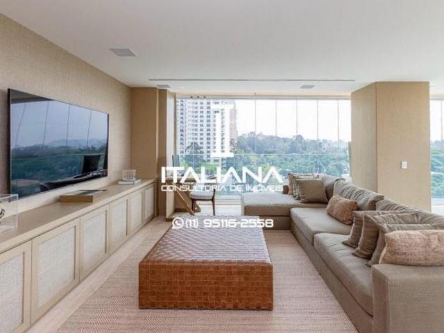Apartamento Mobiliado em Moema São Paulo 3 Suítes e 4 Vagas