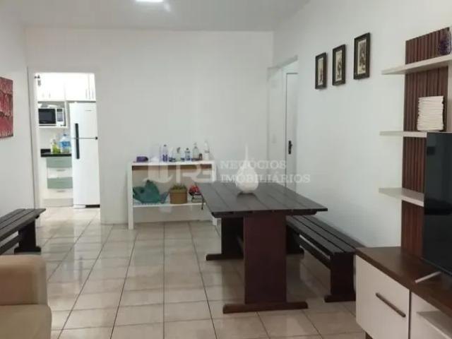 Apartamento mobiliado em meia praia