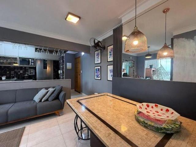 Apartamento mobiliado em Praia Grande