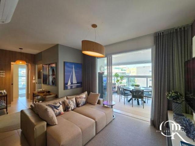 Apartamento mobiliado em Riviera de São Lourenço