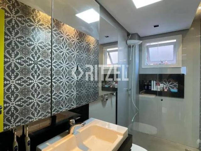 Apartamento mobiliado, equipado e decorado à venda no Bairro Vila Nova, Novo Hamburgo, RS