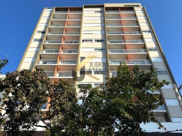 Apartamento mobiliado, equipado e decorado à venda no Cambuí Campinas, com 1 suíte, lazer comum e