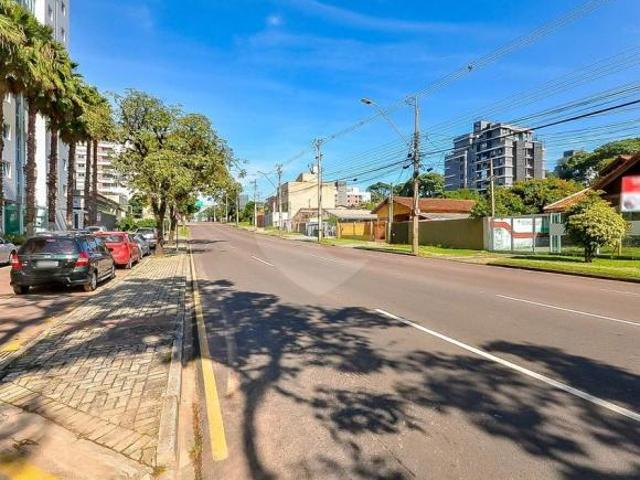 Apartamento MOBILIADO, Face NORTE à venda no Boa Vista – Curitiba