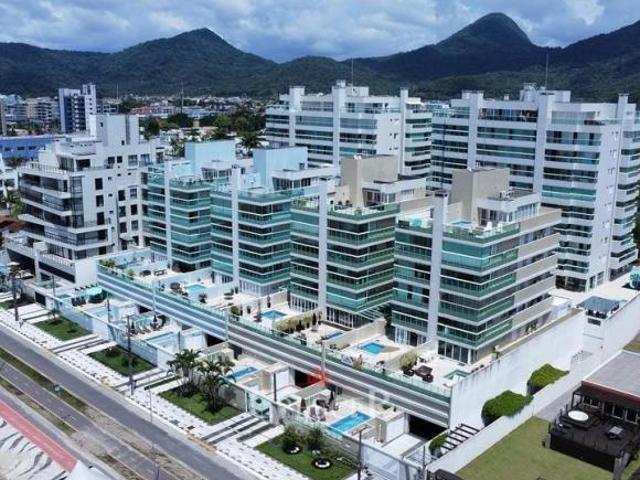 Apartamento mobiliado frente mar em Caiobá!