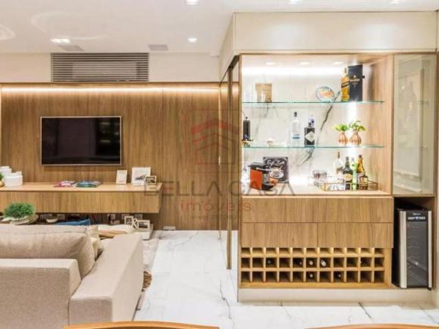 Apartamento mobiliado, localizado na charmosa Vila Regente Feijó!