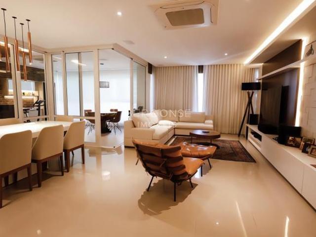 Apartamento mobiliado localizado na Gleba Palhano