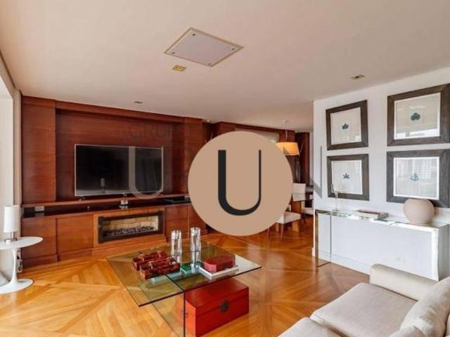 Apartamento Mobiliado Moema