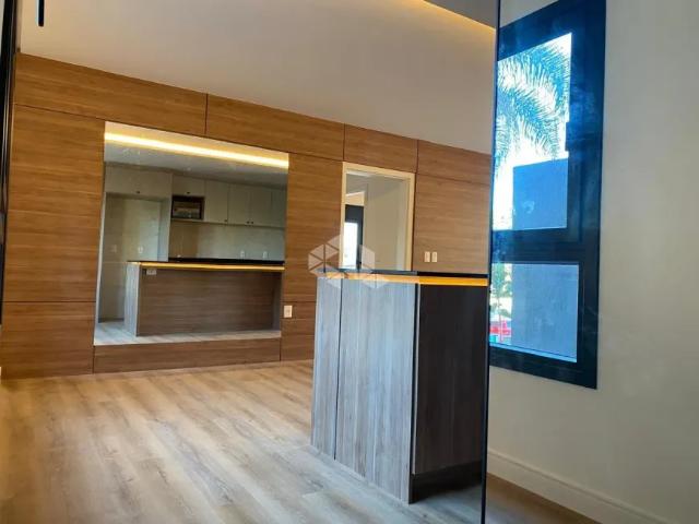 Apartamento mobiliado novo com vista