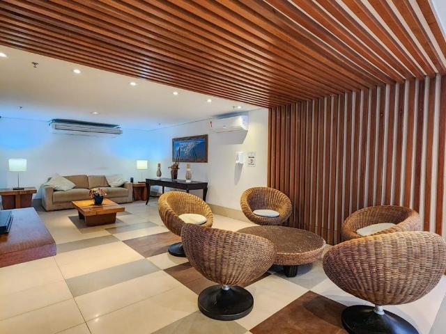 Apartamento Mobiliado No 18º Andar
