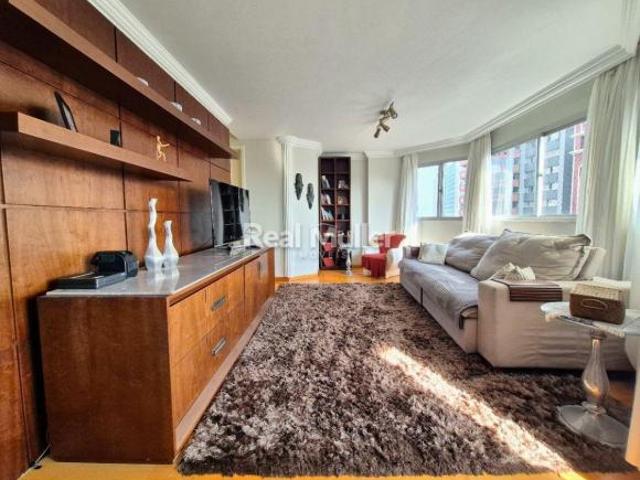 APARTAMENTO MOBILIADO NO CORAÇÃO DO BATEL 9º ANDAR 137,80 M2 PRIVATIVOS 3 DORMITÓRIOS 1 SUÍTE