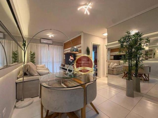 Apartamento mobiliado no Canto do Forte