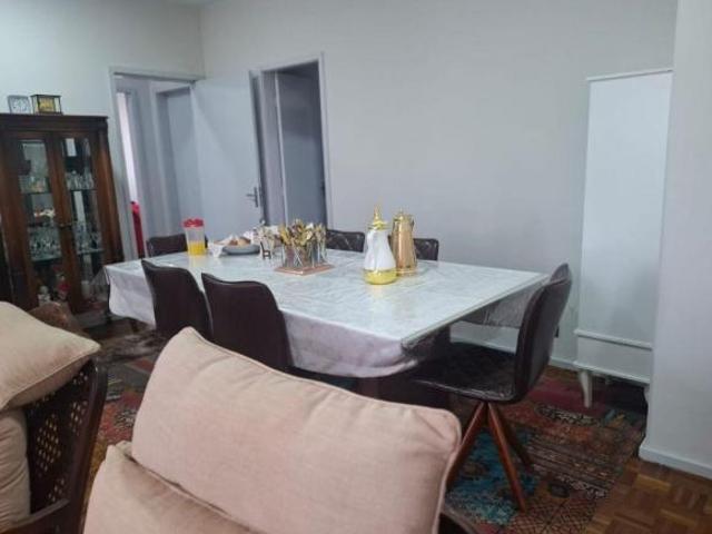 APARTAMENTO MOBILIADO NO CENTRO DE CURITIBA ANDAR ALTO COM MUITO SOL