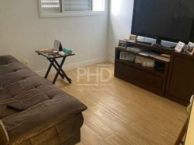 Apartamento Mobiliado no Centro de Santo André com 2 Dormitórios, Suíte, Amplo Terraço Gourmet e Laz
