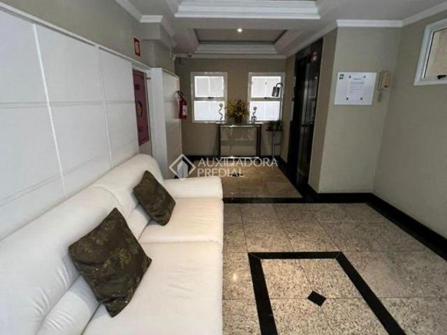 APARTAMENTO MOBILIADO NO ÁGUA VERDE PRONTO PARA MORAR!