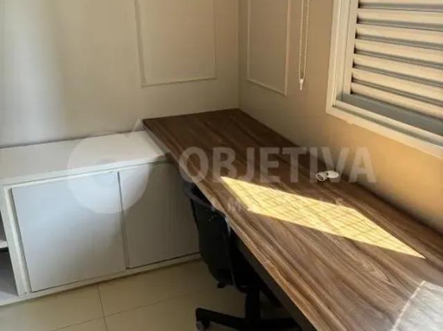 Apartamento mobiliado no jardim das acácias em Uberlândia disponível para aluguel