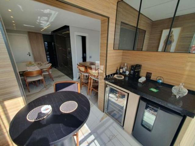 Apartamento mobiliado no Tatuapé, 67m², 3 quartos sendo 1 suíte e 1 vaga. Condomínio Teg Vila Carrão