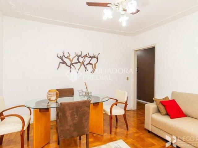 APARTAMENTO MOBILIADO NA CIDADE COM 2 QUARTOS
