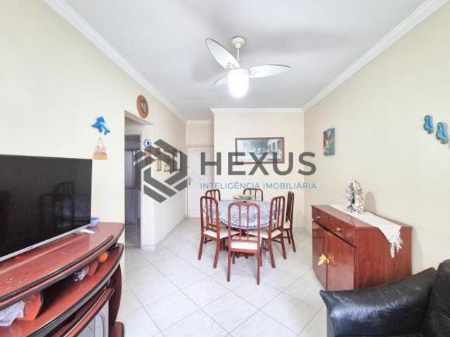 Apartamento mobiliado na quadra mar da Praia das Pitangueiras, Guaruja