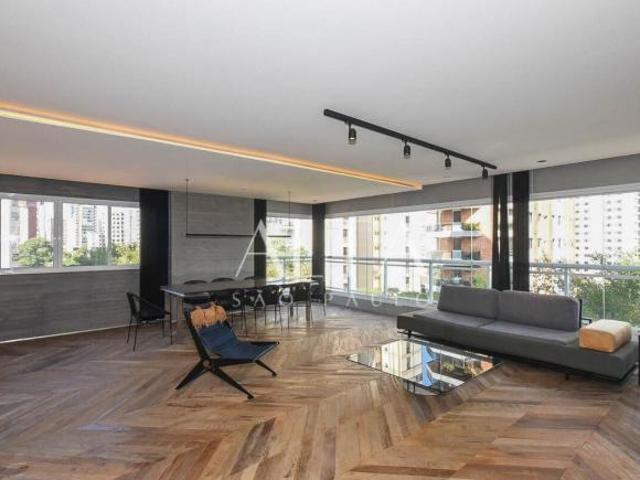 Apartamento Mobiliado na Vila Nova Conceição do ladinho do Itaim Bibi