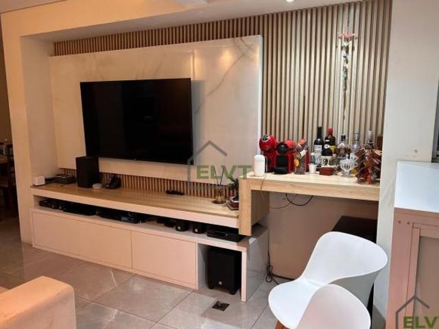 Apartamento Mobiliado na Vila Osasco com 3 quartos 1 Suíte, Varanda e 2 Vagas
