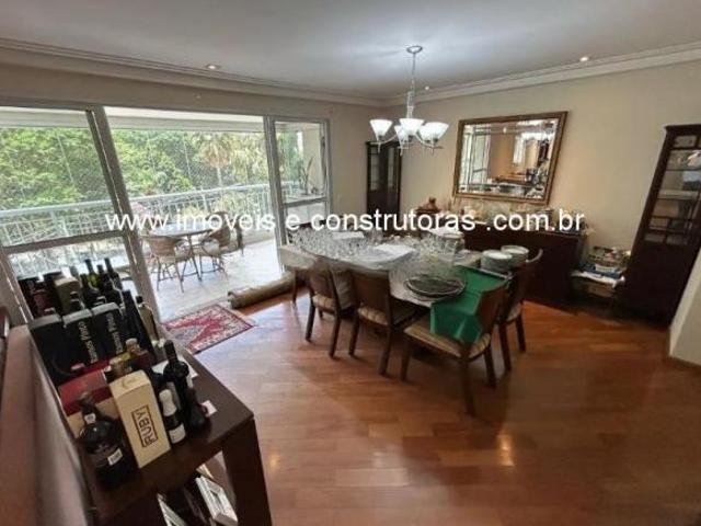 Apartamento Mobiliado para Venda Brooklin 111 m² 2 suítes 4 banheiros 2 vagas Aceita Pet