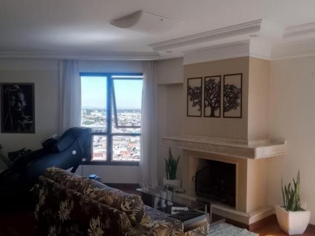 Apartamento mobiliado para venda com 3 suítes no Edifício Helbor Plaza