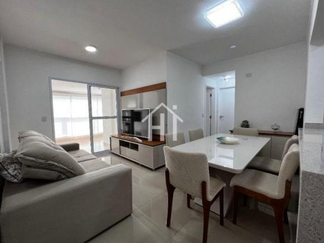 APARTAMENTO MOBILIADO PARA VENDA E LOCAÇÃO À 300M DA PRAIA