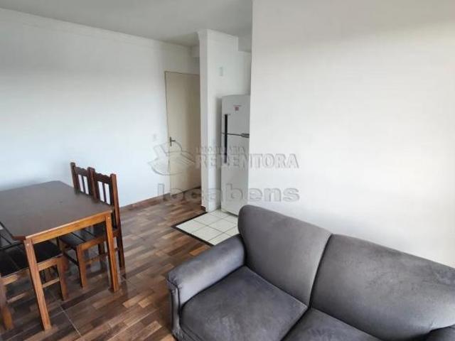 Apartamento Mobiliado para Venda já locado, bom para renda,com 2 dormitórios no Jardim Nazareth