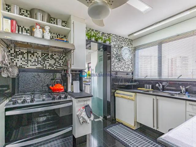 Apartamento mobiliado para alugar|4 suítes|próximo ao Parque Ibirapuera