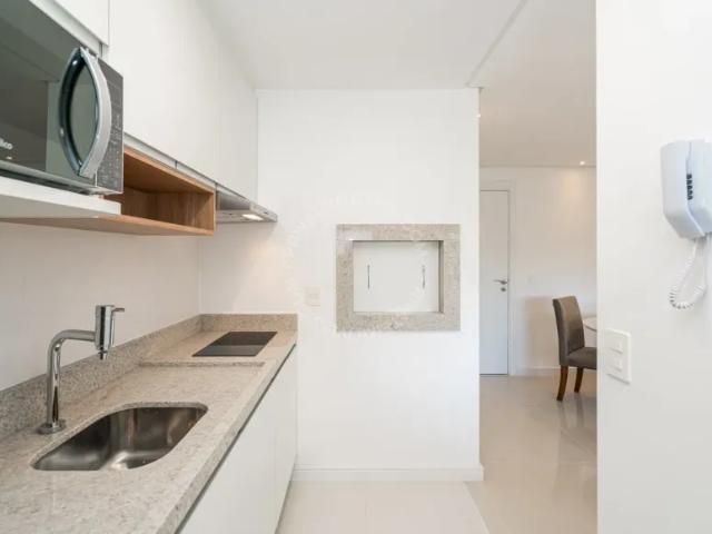 Apartamento mobiliado para alugar no bairro Petrópolis de 1 quarto suíte