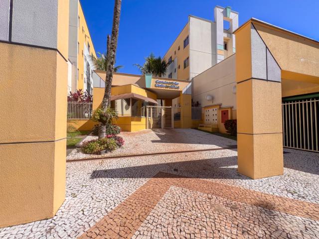 Apartamento mobiliado para alugar no Edifício Universiflat, Londrina