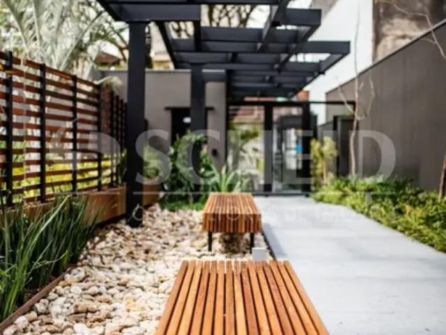 Apartamento Mobiliado para Locação em Pinheiros com Terraço, 1 Suite, 1 Vaga e prox ao Metrô