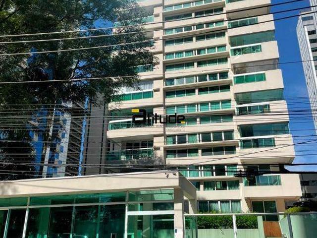 Apartamento mobiliado para locação no Edifício Vogue Alphaville | 253m² | 2 suítes | 4 vagas | Alto padrão