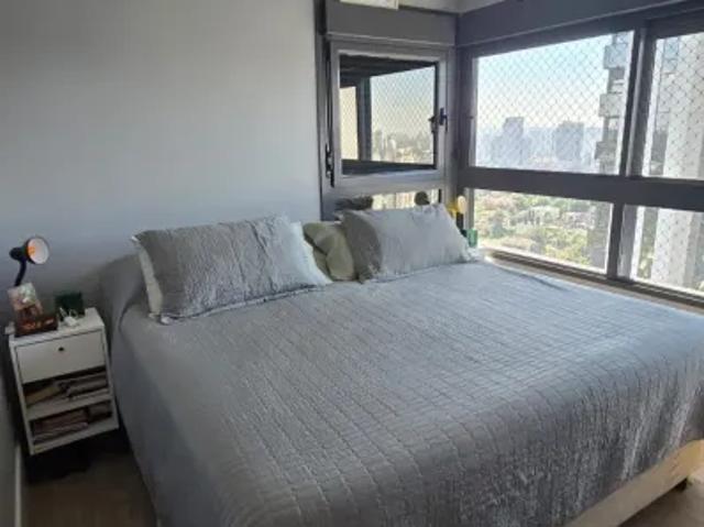 Apartamento mobiliado para locação no Parque Global