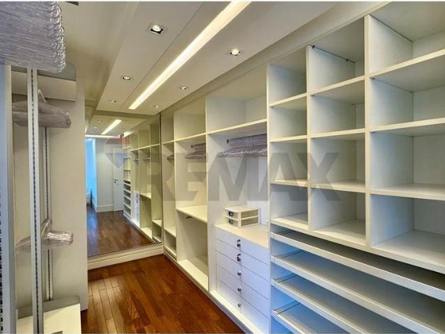 Apartamento Mobiliado para Locação no Reserva Granja Julieta | 242 m² | 4 Suítes | 4 Vagas