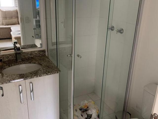 Apartamento mobiliado.tudo feito sob medida. dois dormitórios uma suíte. sala ampliada planta origi