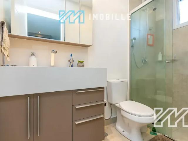 Apartamento mobiliado à venda no Edifício Paradiso em Itapema