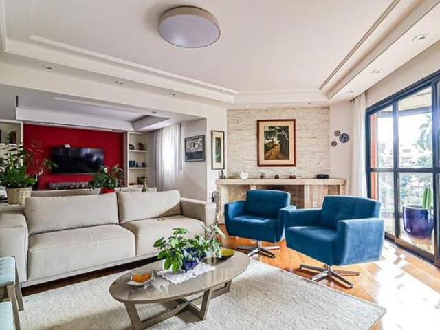 Apartamento Modernizado com 3 Suítes e Terraço no Alto da Lapa