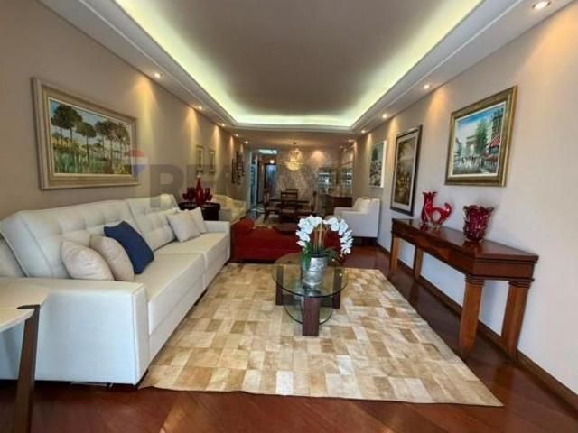 Elegante apt na Ponta da Praia em Santos