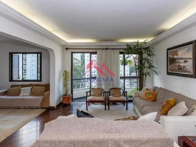 ️ Apartamento Moderno na Vila Andrade 196 m², 3 Suítes, São Paulo SP