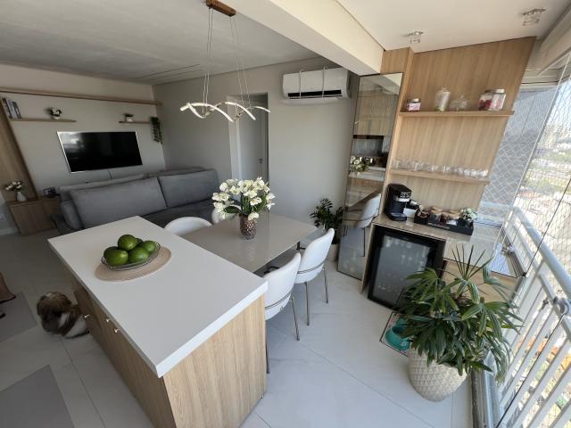 Apartamento Moderno na Vila Esperança com Varanda