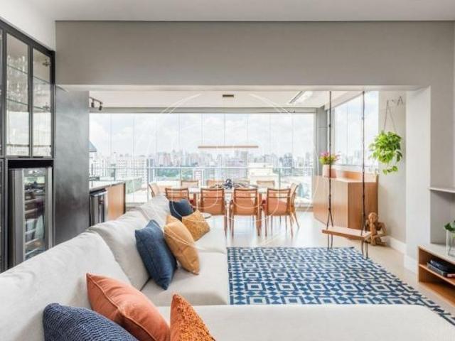 Apartamento Moderno! OPORTUNIDADE EM MOEMA