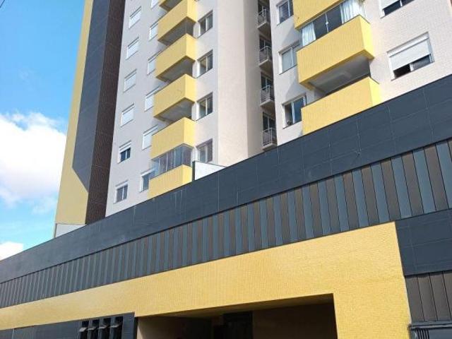 Apartamento moderno à venda no Centro Montes Claros, com excelente localização