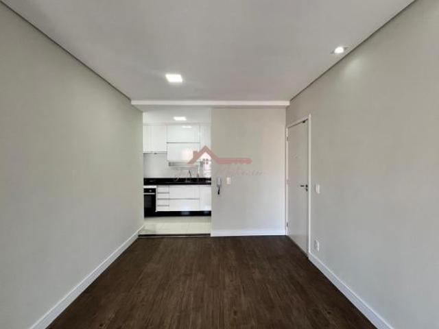 Apartamento moderno com 2 dormitórios sendo 1 suíte e planejados