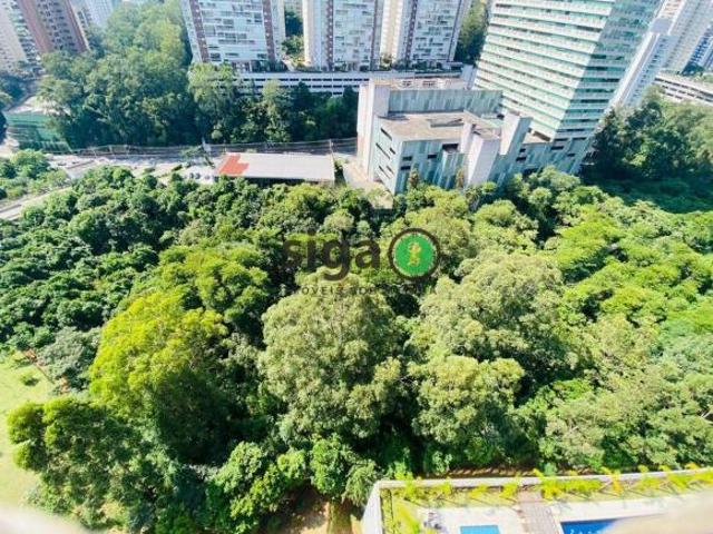 Apartamento moderno com 3 quartos, varanda integrada e acabamento de alto padrão