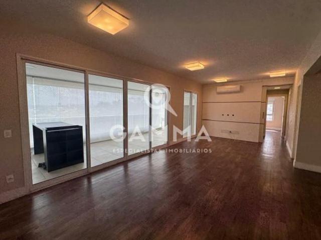 Apartamento moderno com 3 suítes e lazer de clube na Zona Oeste de São Paulo ? 134m²