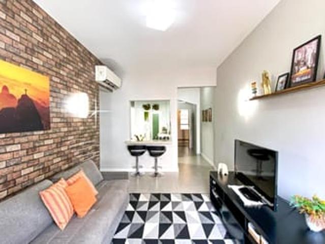 Apartamento moderno de 2 quartos e 2 banheiros Copacabana
